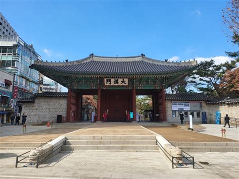 徳寿宮大漢門（덕수궁 대한문） 韓国観光公社公式サイト「visitkorea」