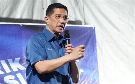 Azmin Must Contest If PN Wants To Win Selangor Says Analyst FMT