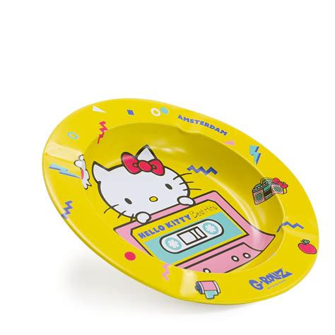 Grollz Hello Kitty Ashtrays Willy Banjo