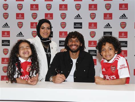 Twitter এ Mohamed Elneny Almost 7 Years With Arsenal But They Dont