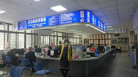 税務走廊》捐發票換桌曆及工商日誌 典藏花蓮美景兼作公益 Enn台灣電報