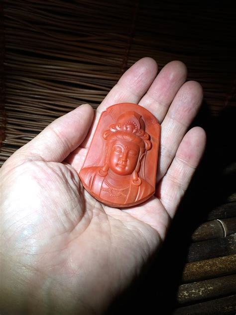 南紅柿子紅觀音雕件欣賞 每日頭條