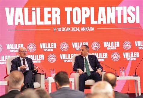 Hazine ve Maliye Bakanı Mehmet Şimşek valileri tasarruf konusunda