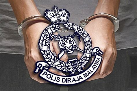 Dua Wanita Keldai Akaun Sindiket Tawar Pekerjaan Tidak Wujud Ditahan