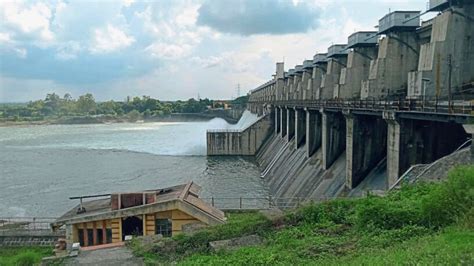 जायकवाडी धरण भरले । Jayakwadi Dam