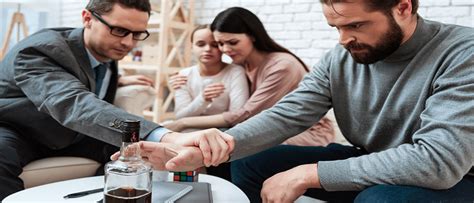 مشاوره اعتیاد گام‌هایی برای رهایی از اعتیاد به الکل و سیگار