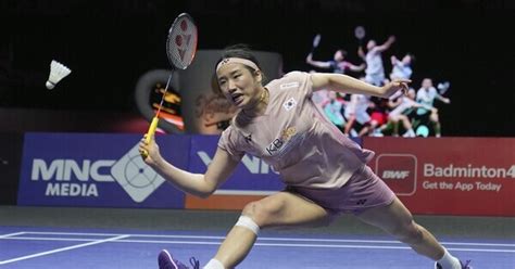 배드민턴 여제 안세영이 만든 대역전극…2위 왕즈이 꺾고 인도네시아 오픈 우승