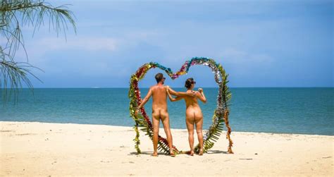 How To Find Your Clothes Free Style Naked Wanderings