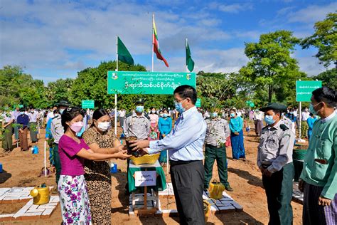 မကွေးတိုင်းဒေသကြီးဝန်ကြီးချုပ် ဦးတင့်လွင် မကွေးတိုင်းဒေသကြီးအတွင်း ၂၀၂၂