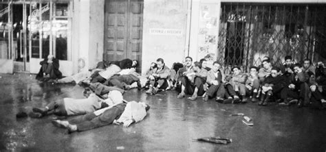 October 17 1961 A Massacre Of Algerians In The Heart Of France By