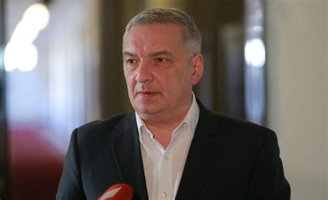 რას პასუხობს ოცნება ხაზარაძის ბრალდებებს კვირის პალიტრა