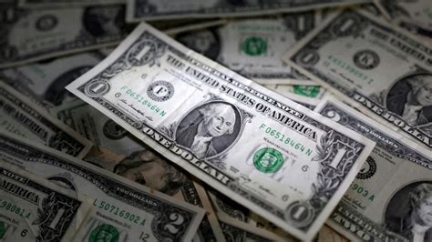 سعر الدولار الآن في مصر تحديث لحظي لتعاملات اليوم الاثنين اقتصاد