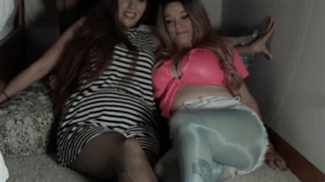 Rubbing Turns Into Excitement 2nd Hfw Clips4sale