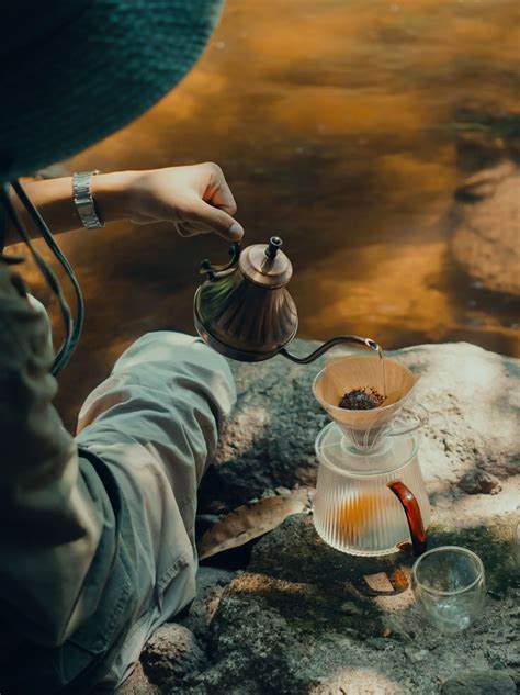 ชนบทบ้านไม้เงียบสงบริมธารกลางป่าใหญ่ แม่ลาย เชียงใหม่ แกลเลอรีที่โพสต์โดย หาที่หลง Lemon8