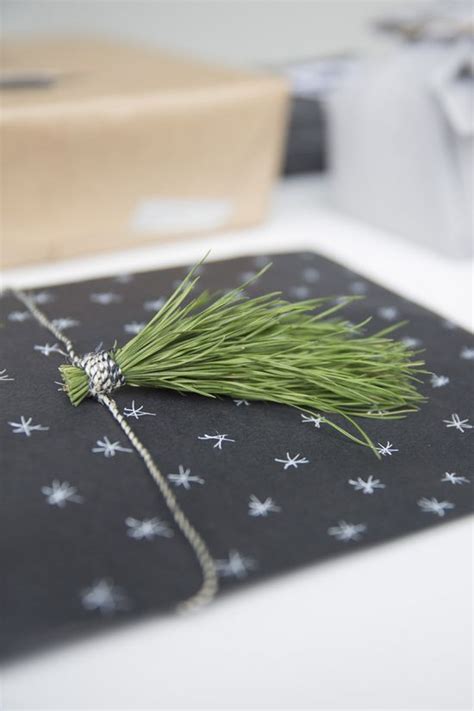 Різдвяна листівка українською Рождественские поздравления Школьные украшения Трафаретные надписи