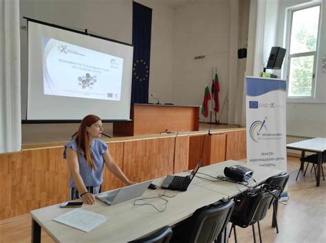 ОИЦ БЛАГОЕВГРАД ПРОВЕДЕ РАБОТНИ СРЕЩИ В САНДАНСКИ И ПЕТРИЧ СЪС
