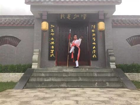 雲霧中的武當功夫之美，武當第十五代傳人夏師崇 每日頭條