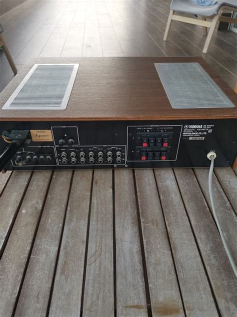 Yamaha CR-820