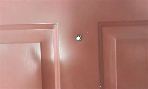 Can You See Through A Peephole From The Outside Safety