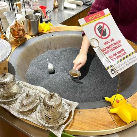 부산 남천동의 터키식 커피 맛집 카페 말루비아 Ai 딩코의 맛집 공략