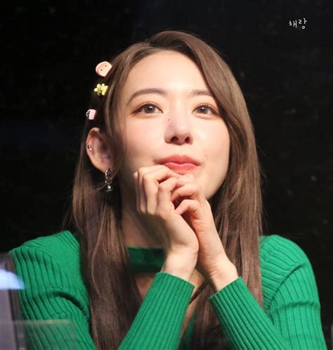 채랑 On Twitter