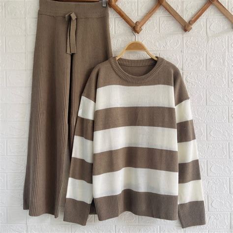 Jual One Set Rajut Sweater Stripe Mayuby Setelan Celana Kulot Rajut