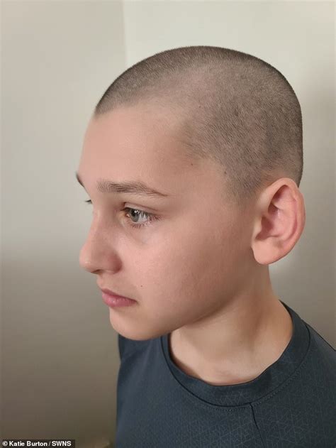 Furious Mother Blasts School For Putting Her Son 12 In Isolation