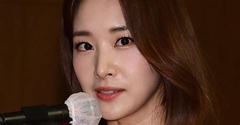 “목숨 내놓고 달림”…불법운전 인증 논란 김선신 아나 신고당했다