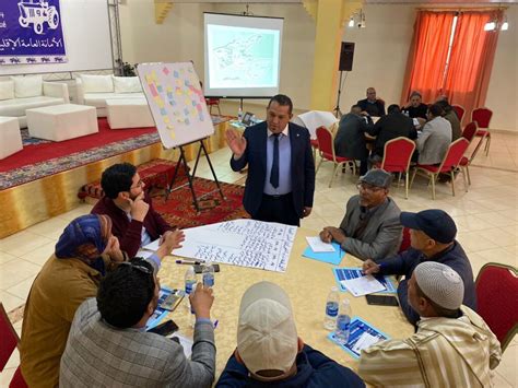 الدكتور طوالة يؤطر دورة تكوينية حول اختصاصات الجماعات الترابية لفائدة