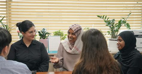 광주 친절하지만 언어·음식 등 어려움 많아요”