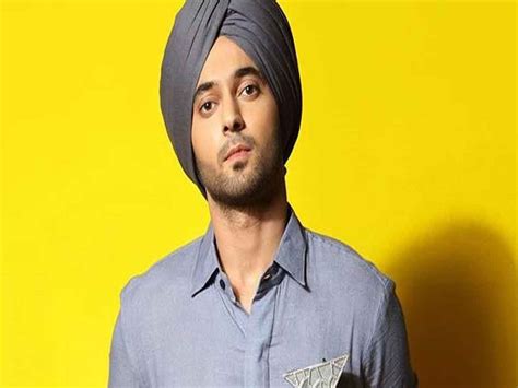 Paramvir Cheema Calls Tabbar An “eye Opening Experience ” Gets Mistaken As A Real Cop During