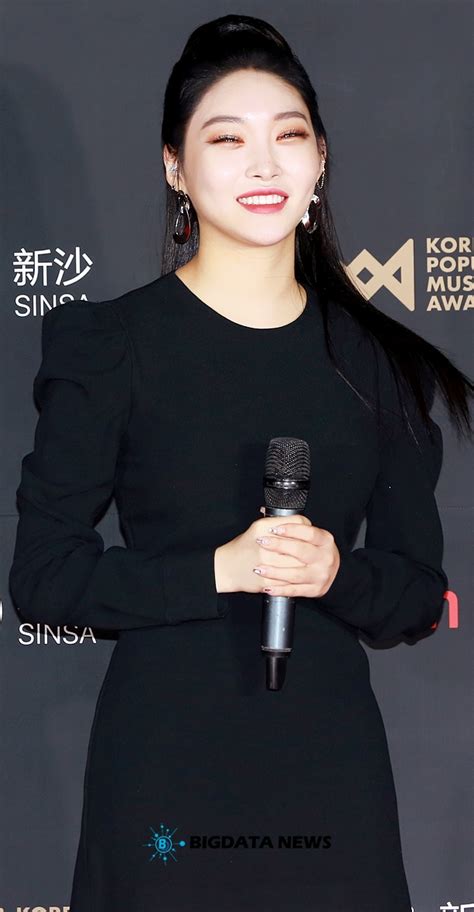 Big포토 청하 햄찌햄찌한 눈웃음 2018 Kpma