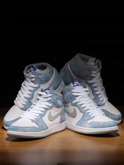 Nike Air Jordan 1 High Og Hyper Royalメンズ スニーカー