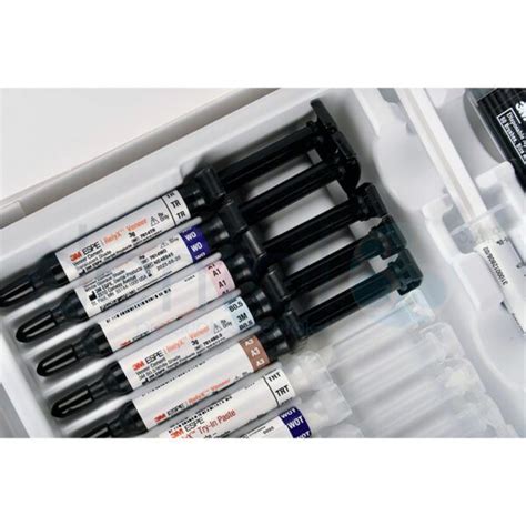 Cemento Relyx Veneer Kit Intro Dental83
