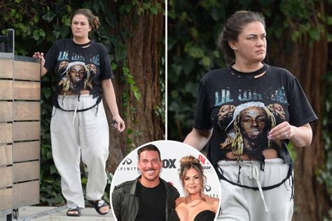Vanderpump Rules Brittany Cartwright Looks Miserable In Torn T Shirt