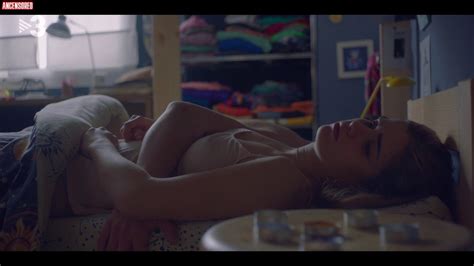 Júlia Gibert Nude Pics Page 1