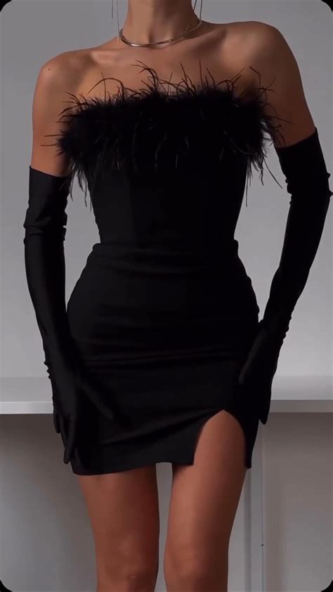 Жіночий одяг🛍 🖇Сукня 💸Ціна 1050 грн 💎Мод 845 🪡Тканина креп дайвінг страусине пірʼя та