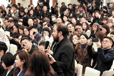 【兩會聚焦】中國將更大範圍更寬領域更深層次對外開放 香港文匯報