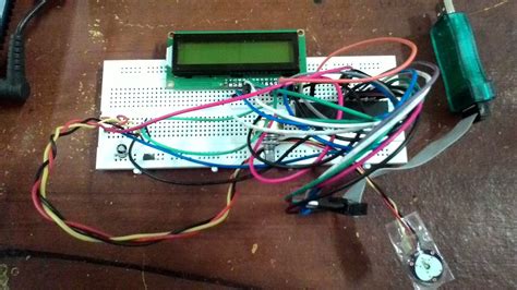 Detektor Detak Jantung Menggunakan Sensor