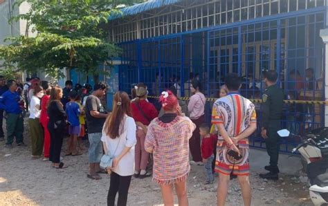 ភ្លើងប្រចណ្ឌ បាញ់សម្លាប់នារីជាសង្សាររួចបាញ់សម្លាប់ខ្លួនឯង នៅក្រុងព្រះសីហនុ សារព័ត៌មាន នគរវត្ត