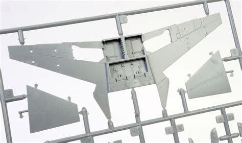 Kinetic Model Kits 1 48 RF 5A Freedom Fighter Review By Brett Green