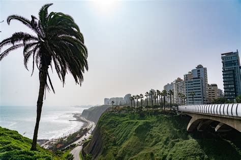 Miraflores Peru A Guide To Lima S Tourist District From A Local