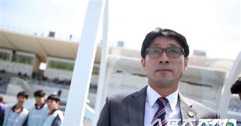 연패에도 조덕제 수원fc 감독이 덤덤한 이유는