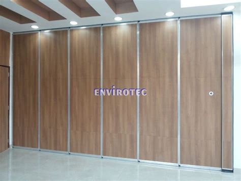 Office Productivity With Acoustic Sliding Folding Partitions