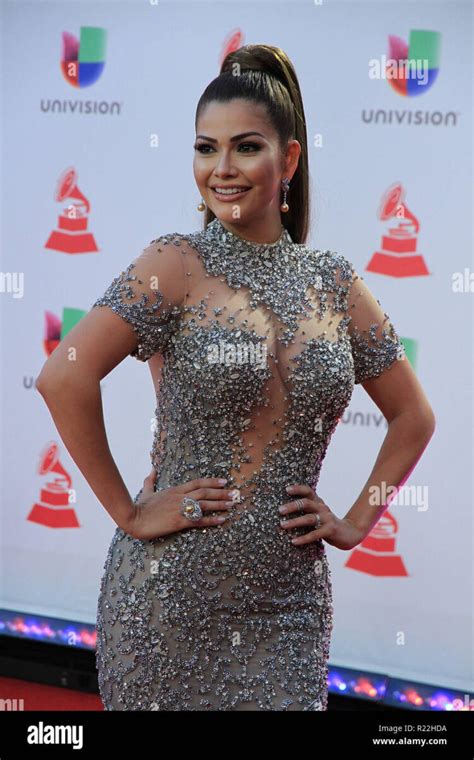 8 Hot Sexy Ana Patricia Gamez Bikini Pics