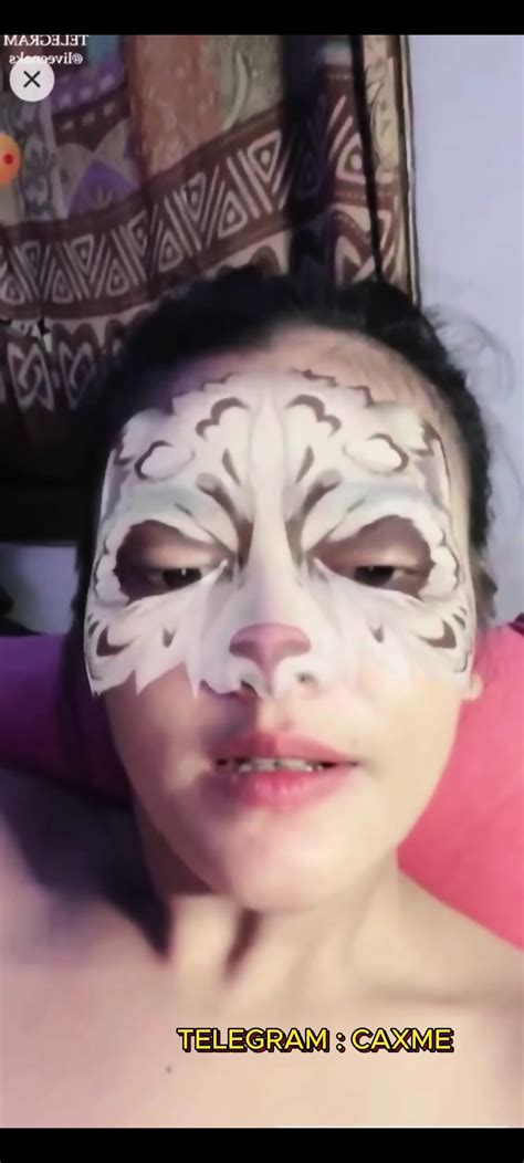 Kobel Memek Cewek Bertato Abis Nyepong Pacarnya Eporner