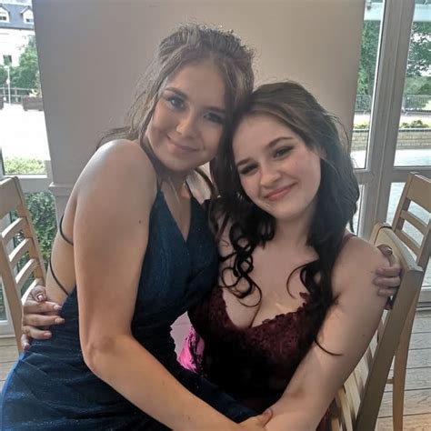 Charlotte Freeth • Threads Say More