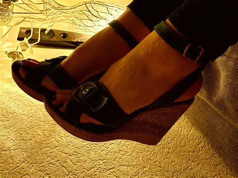 Feet And Heels Of My Wife 2 171 Pics Xhamster
