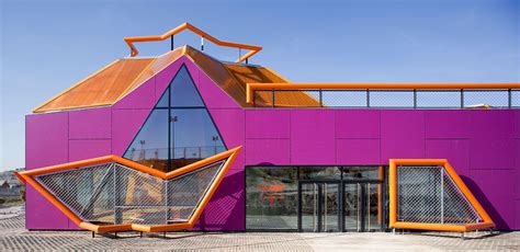 2025 的 99 个 Container Architecture 点子 建筑 集装箱 貨櫃屋