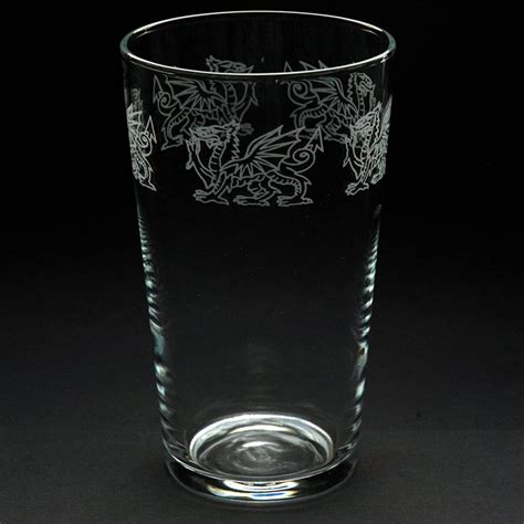 Glass Pint Tumbler Engraved Welsh Dragon Cazaar